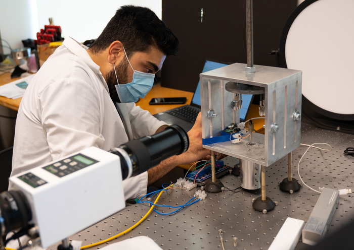 Aircraft can get higher and greener from dope | EurekAlert!