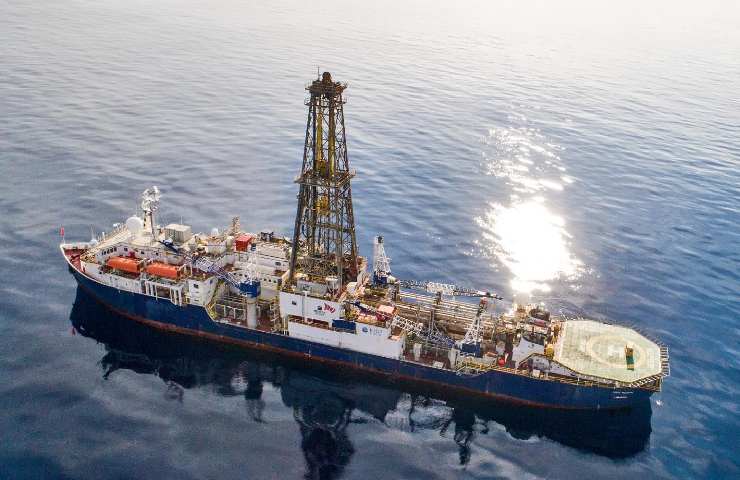 Ocean Drillship JOIDES Resolut [IMAGE] | EurekAlert! Science News Releases